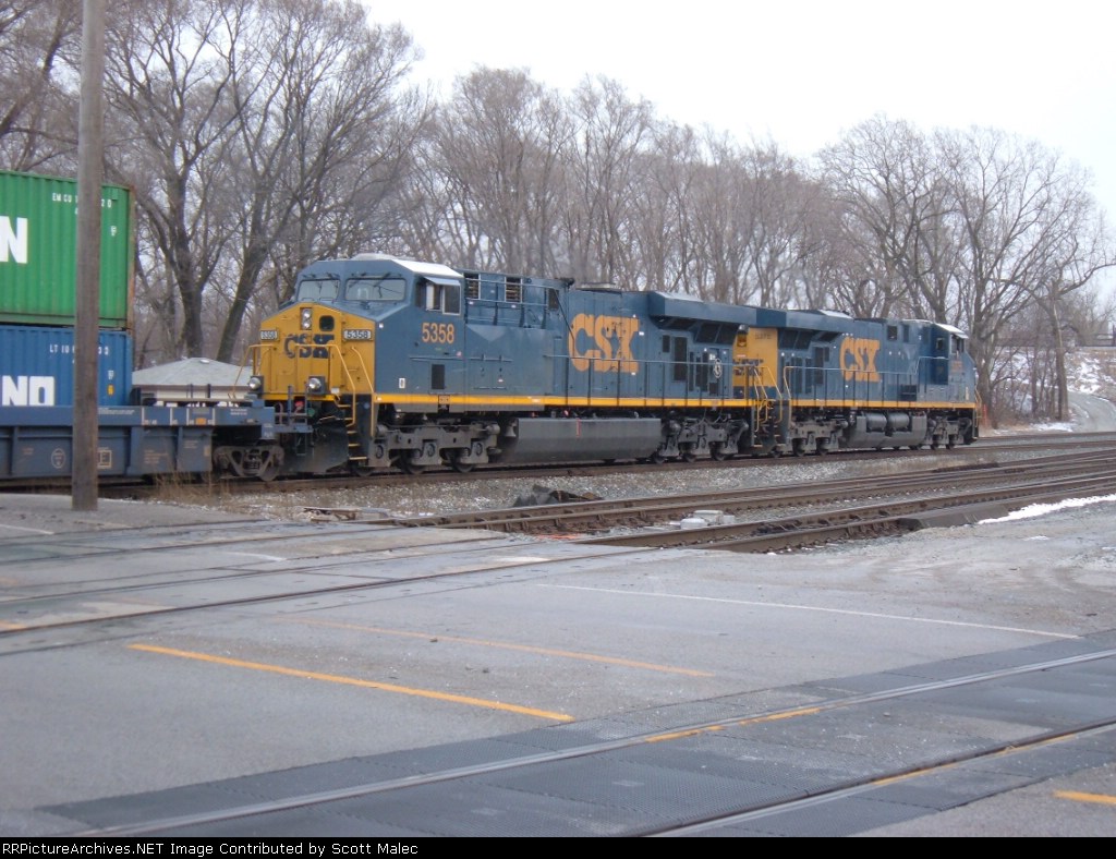 CSX 5375 & 5358
